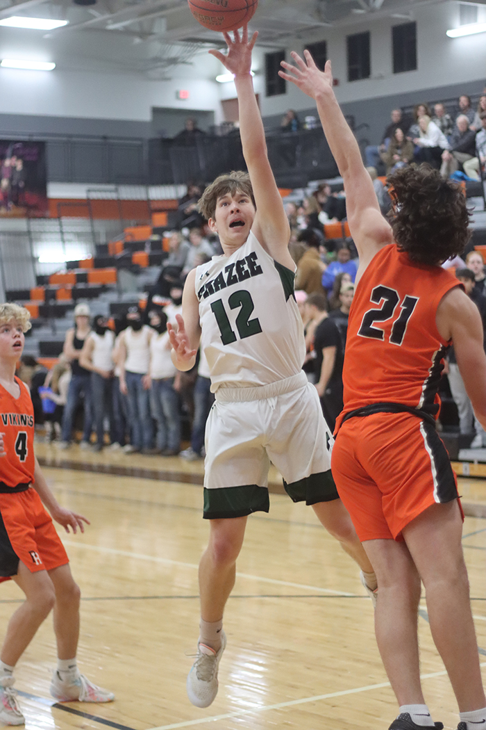 Frazee falls to Pelican Rapids in HOL action